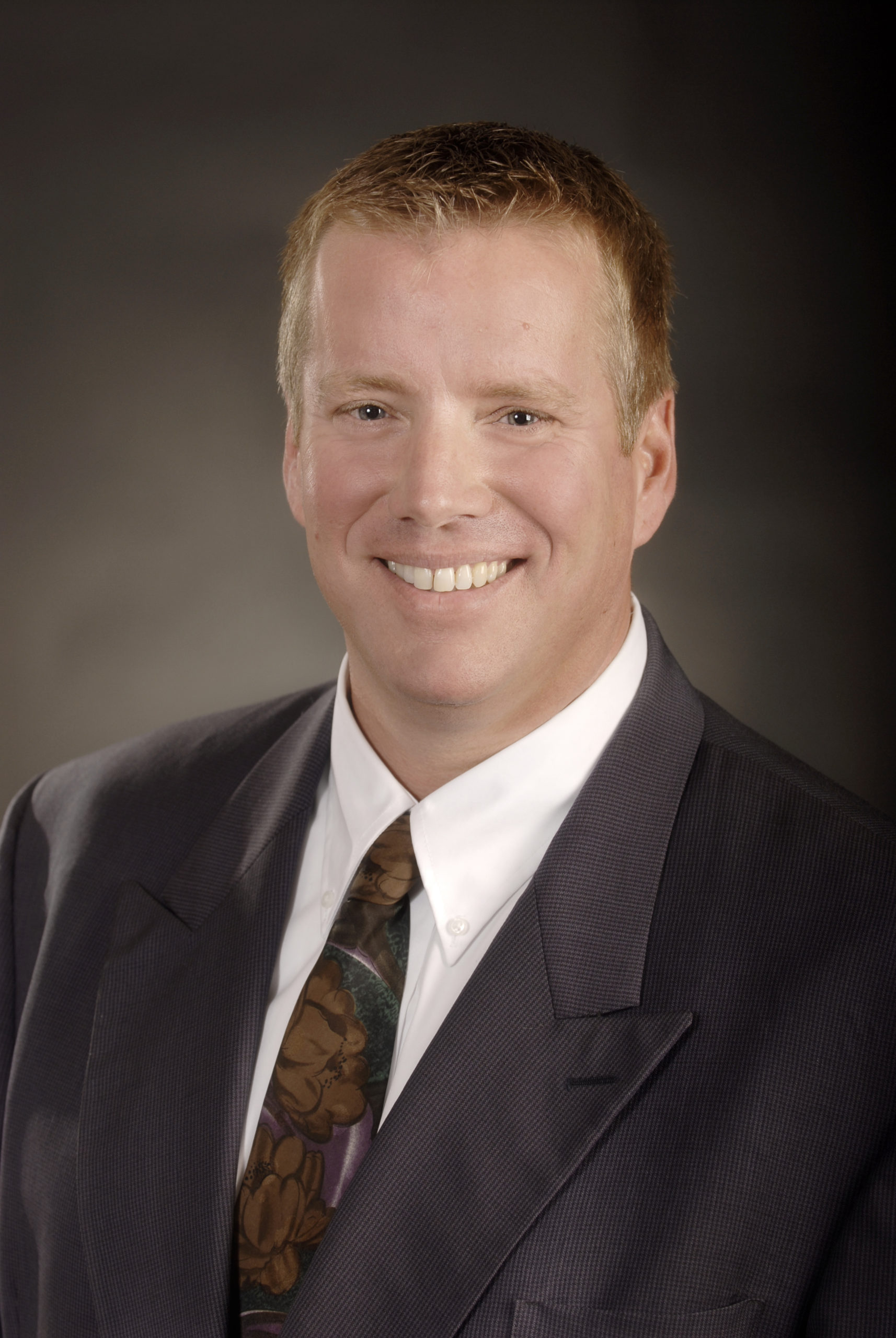 Past presidents - AQDFL - Association québécoise de la distribution de ...